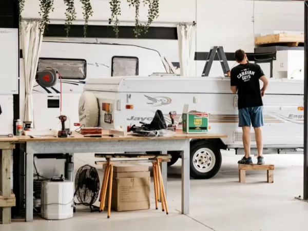 What You Should Know About Caravan Safety | The Caravan Guys